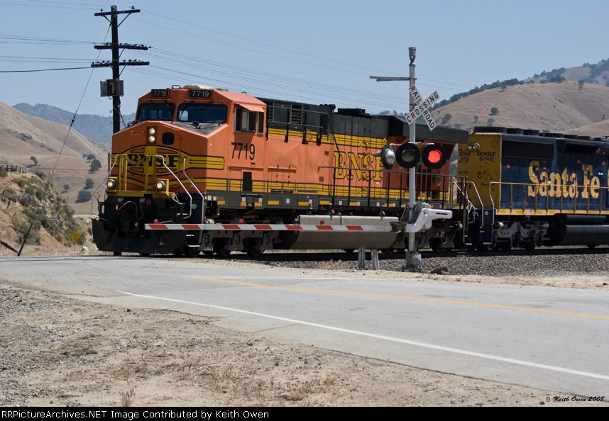 BNSF 7719